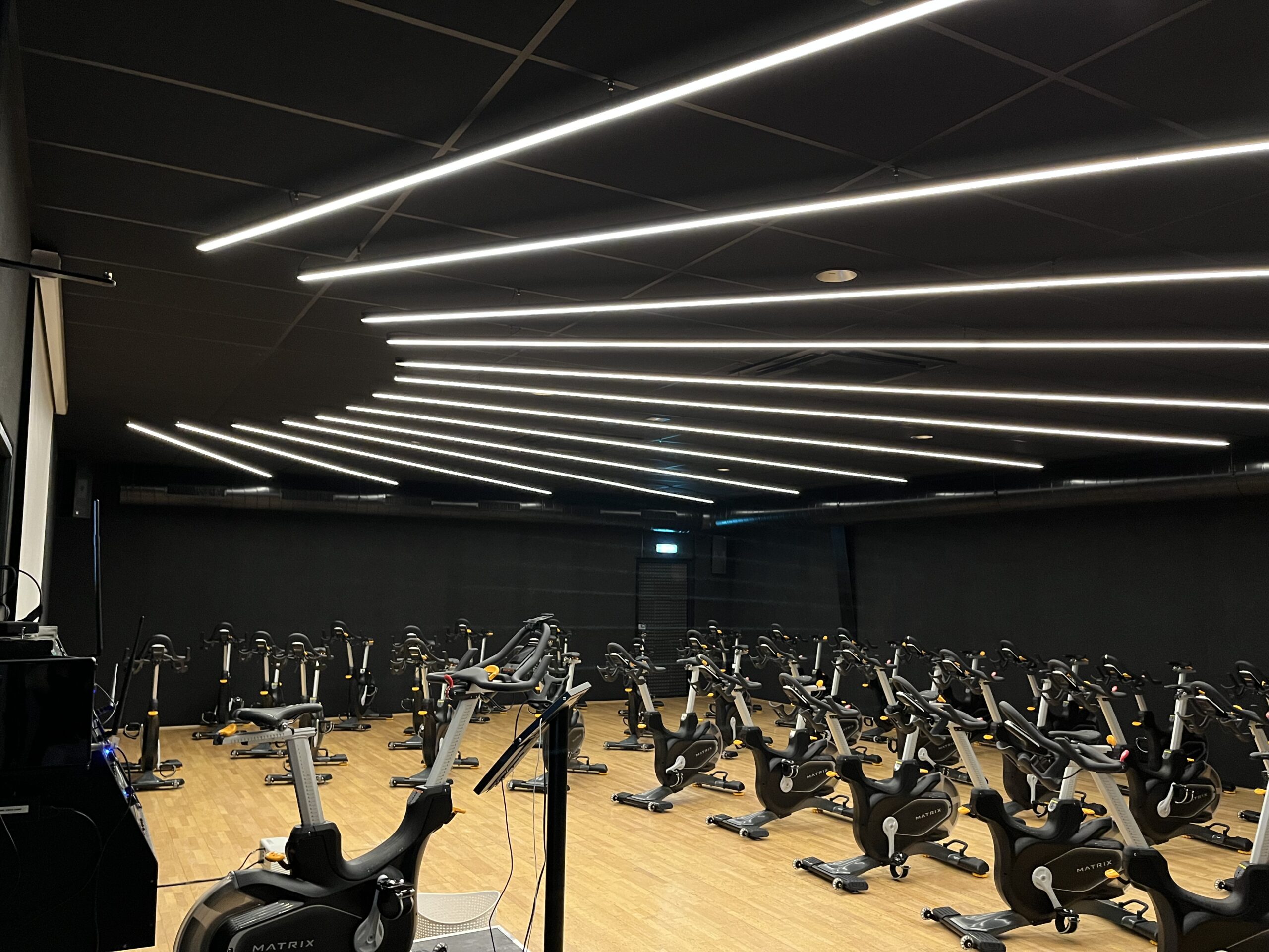 LED-verlichting Sportschool Custom made | Koster-AVL.nl